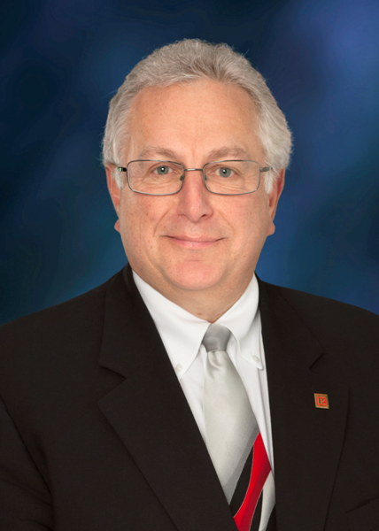 John L. Scott's Michael Schoonover speaking in commercial real estate ...